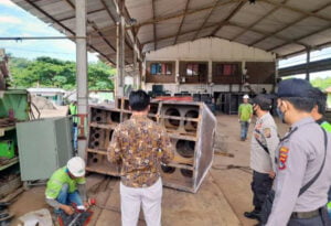 PT Vector Bayar Ganti Rugi Rp 10 Juta Kerusakan Tanaman Cabe Warga Maluk
